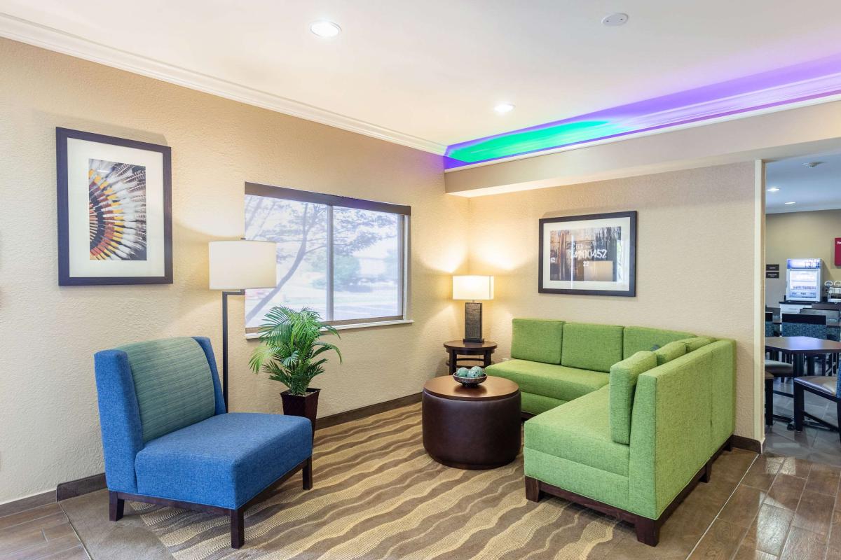 Comfort Inn South Tulsa - Woodland Hills, Tulsa, OK - Cylex