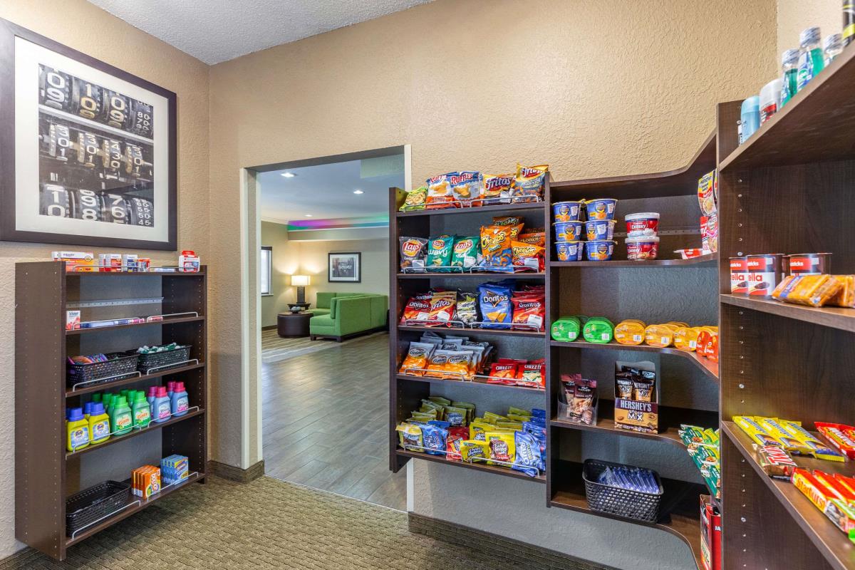 Comfort Inn South Tulsa - Woodland Hills | Hotels
