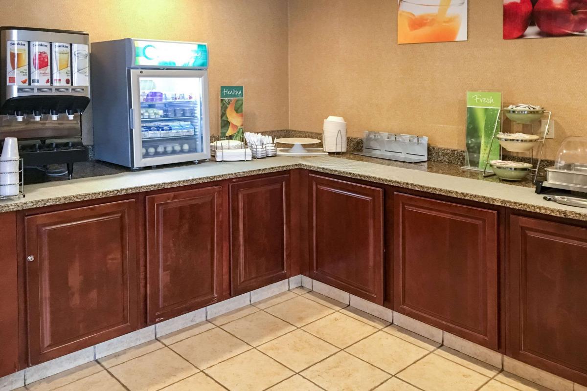 Quality Inn Mystic-Groton, Mystic, CT - Cylex